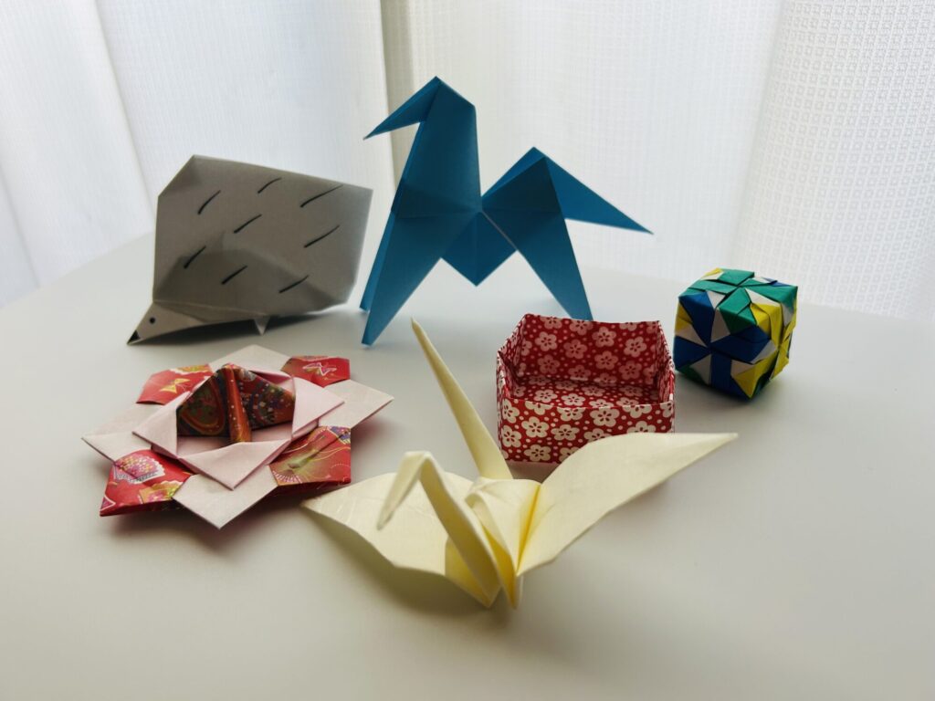 Would you like to enjoy Japanese traditional origami together? Learn 3 ...
